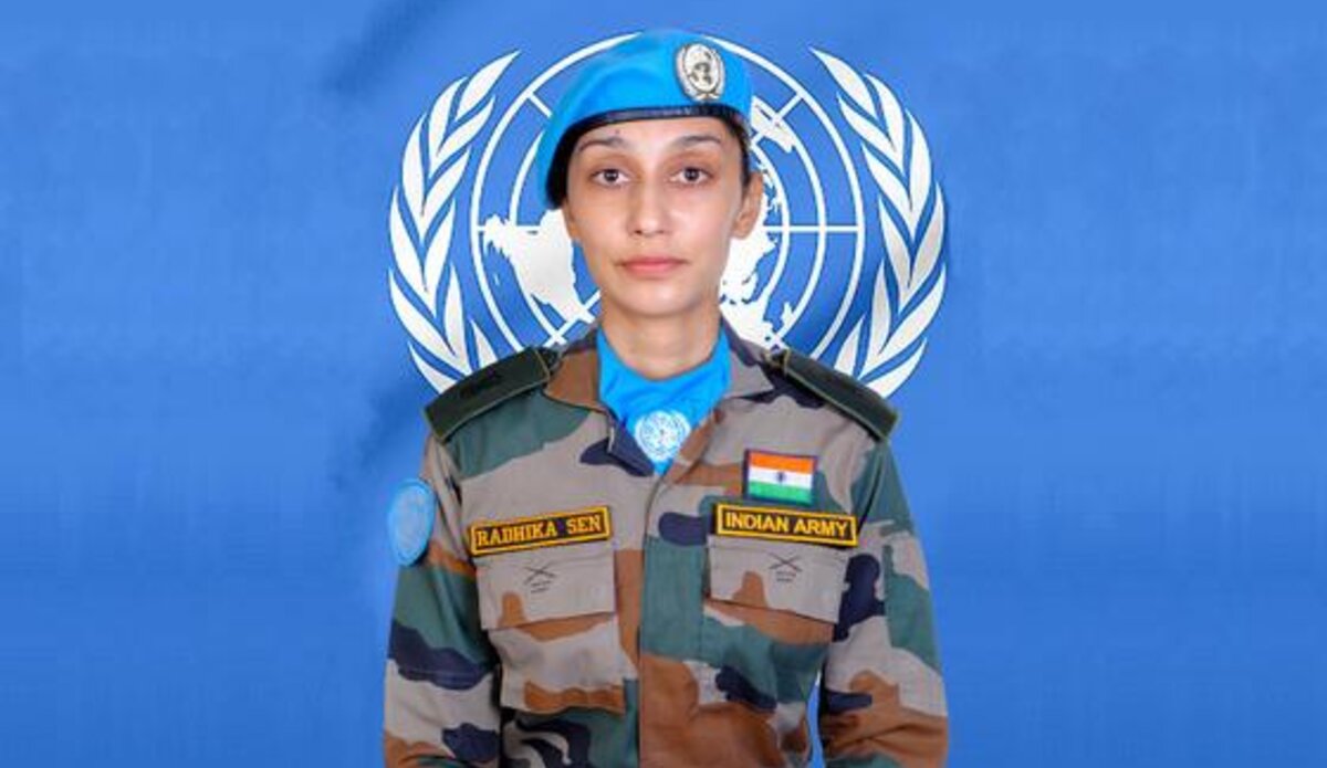 Un Comandante De La India Premiada Como Promotora De La Igualdad De